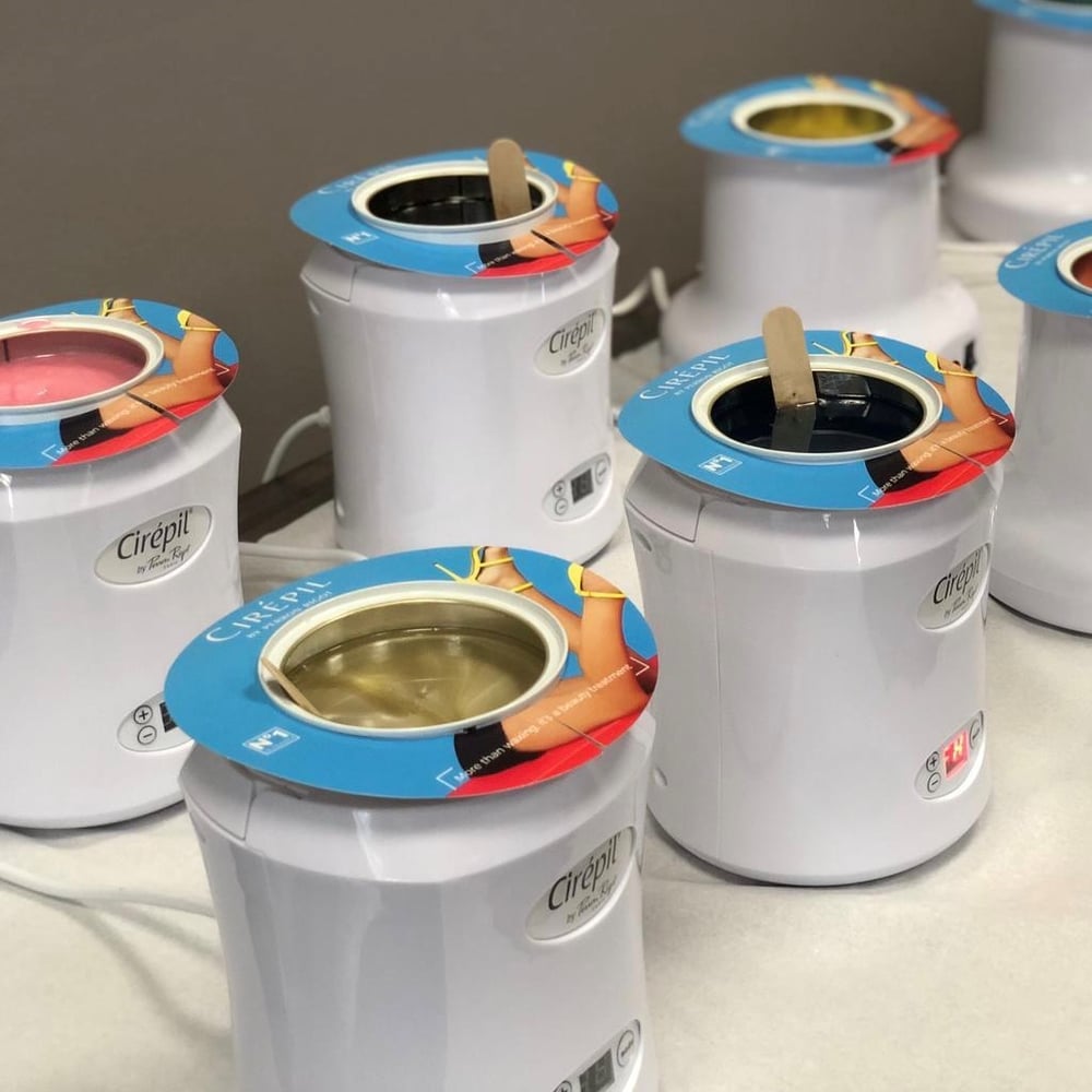 How do I use the wax Heater correctly?